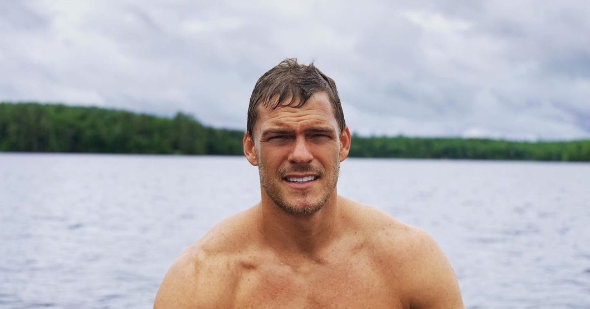Alan Ritchson Height and Weight: Facts and Fitness Secrets